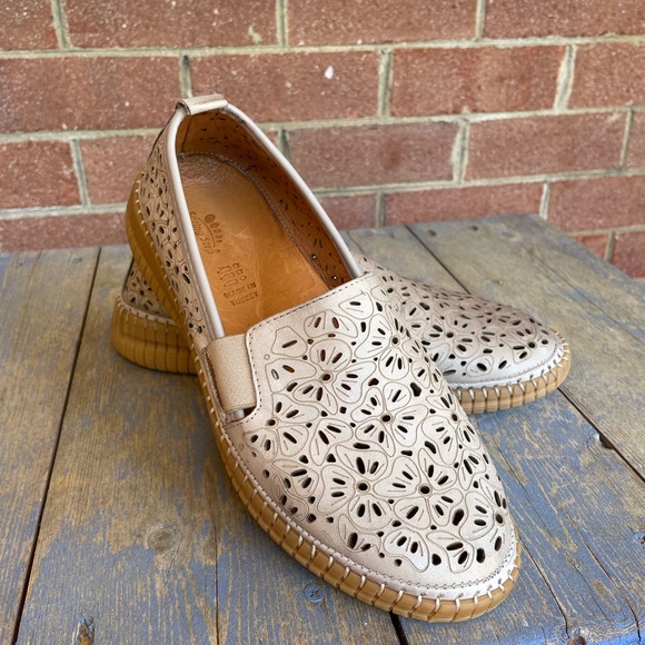 Spring Step | Shoes | Nwot Spring Step Tan Flats With Perforated Design ...